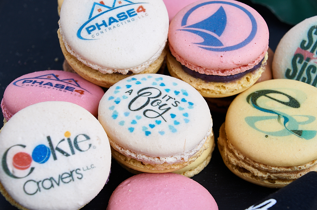Customizable Macarons - Cookie Cravers LLC